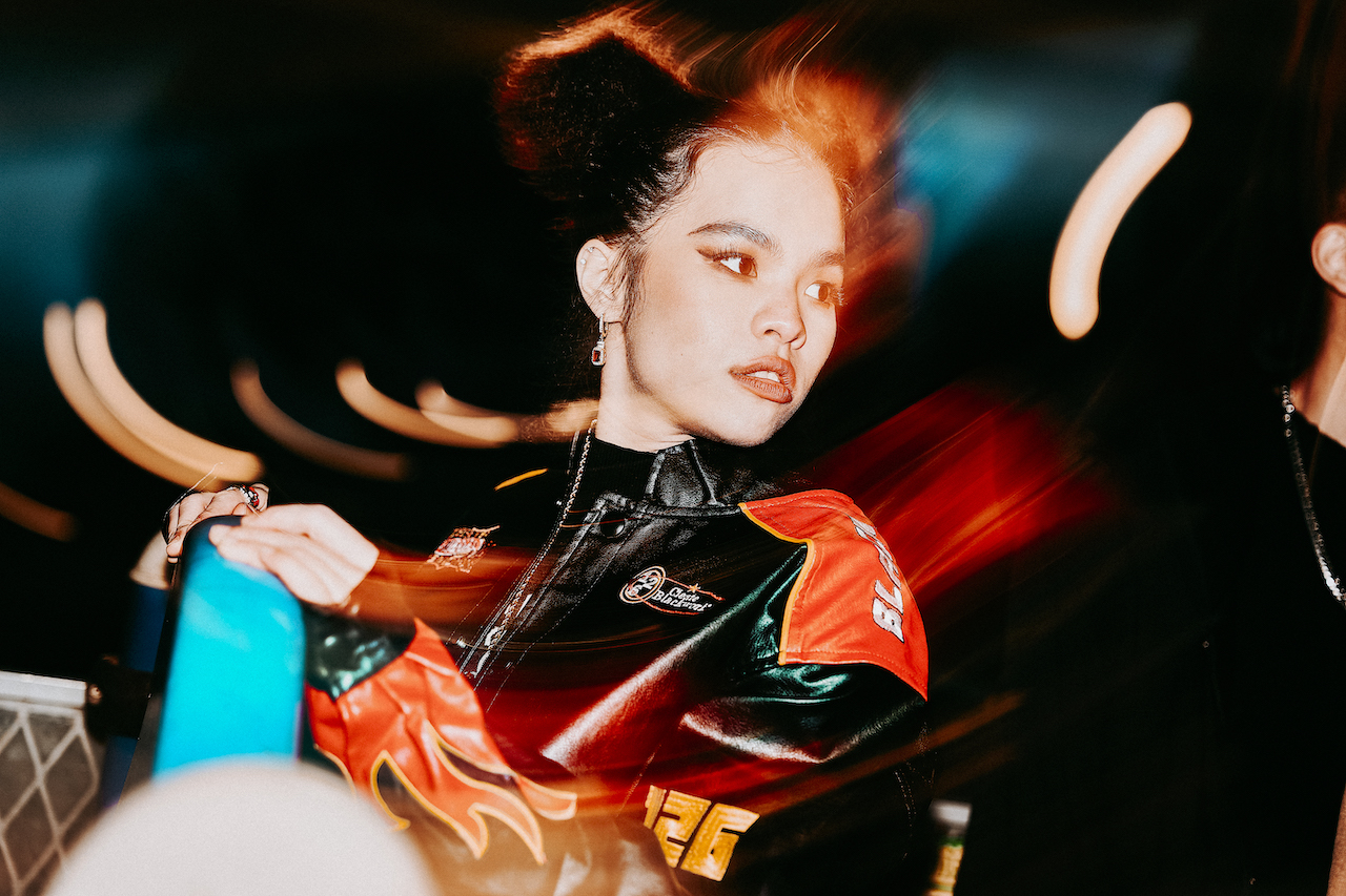 《大嘻哈時代2》混血饒舌女屁孩Majin 真身為禁藥王&栗子同門師妹 - Blow 吹音樂