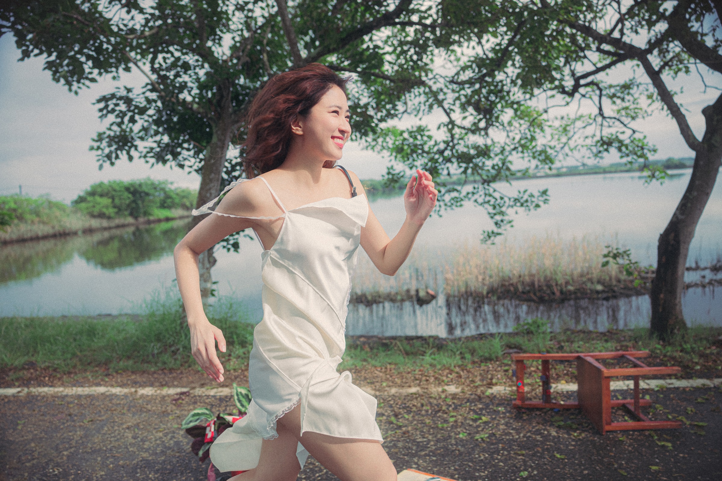 9m88邀偶像陳綺貞跨刀寫歌 〈決定不想你〉體悟斷捨離真諦 - Blow 吹音樂