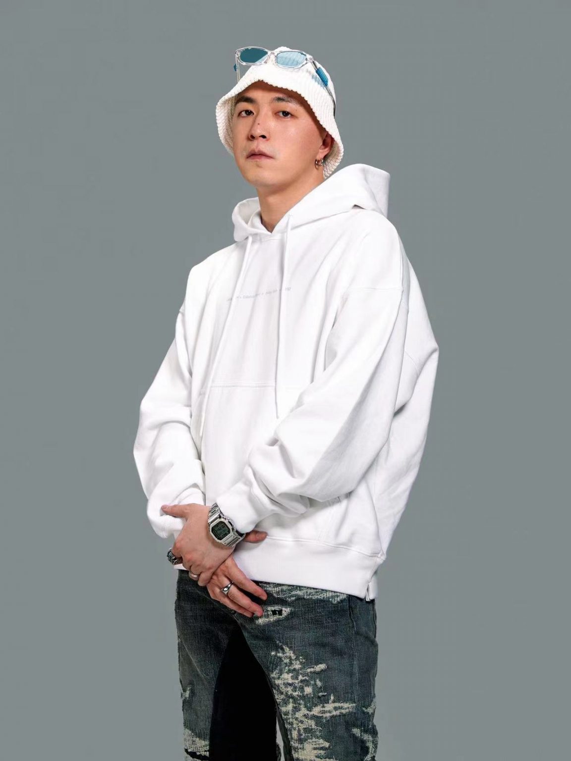 （演出取消）《中國有嘻哈》嘻哈歌手Jony J 六月攜雙CD大作《24 時》再度來台演出！ - Blow 吹音樂