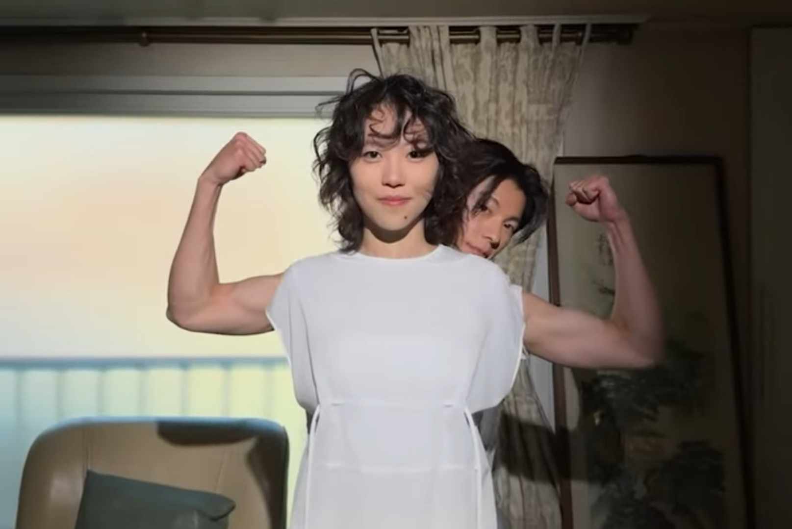 許光漢與竇靖童主演！HYUKOH與落日飛車釋出〈Antenna〉MV - Blow 吹音樂